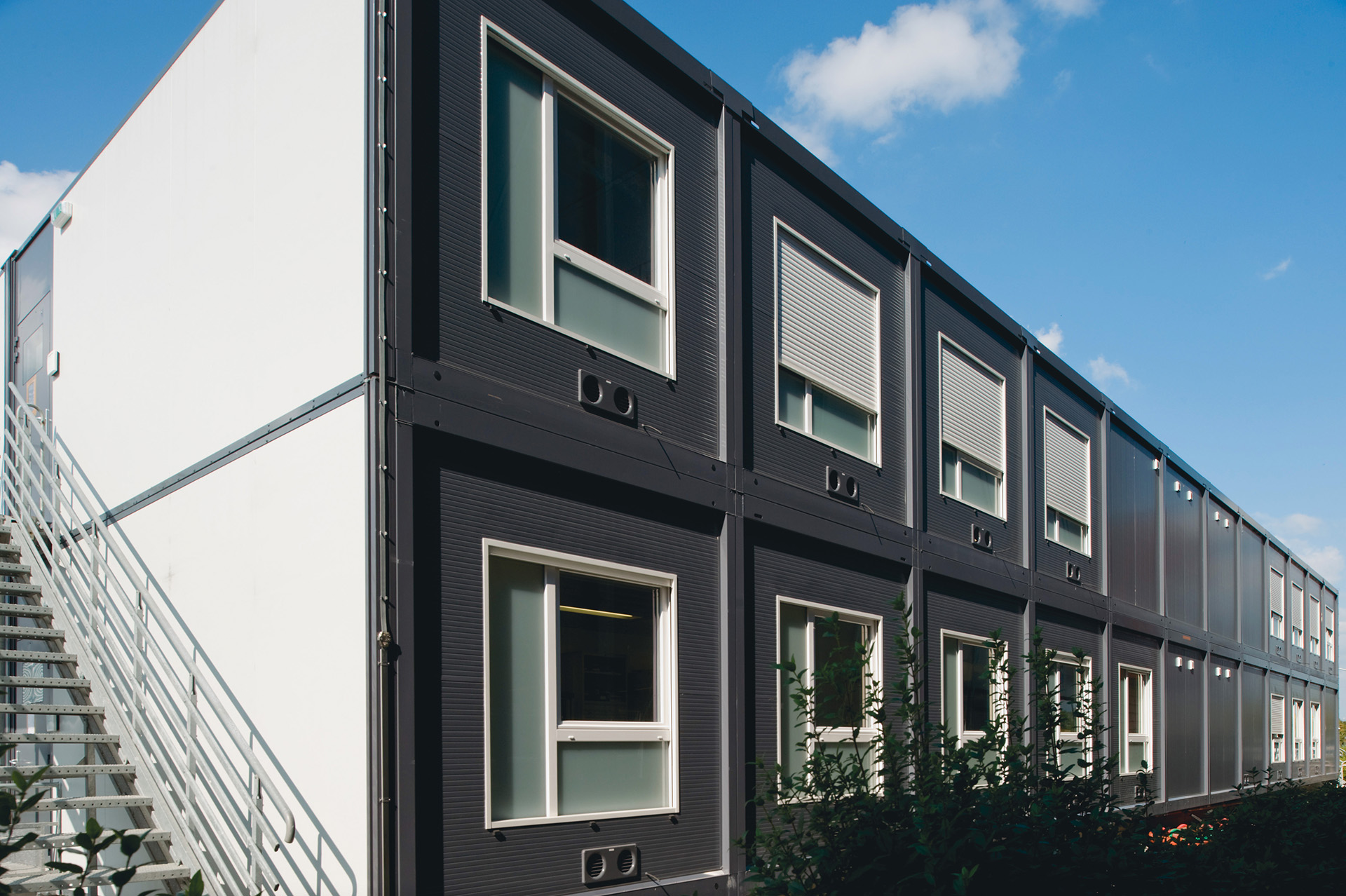 Bureaux préfabriqués temporaires et adaptables | Algeco Belgique