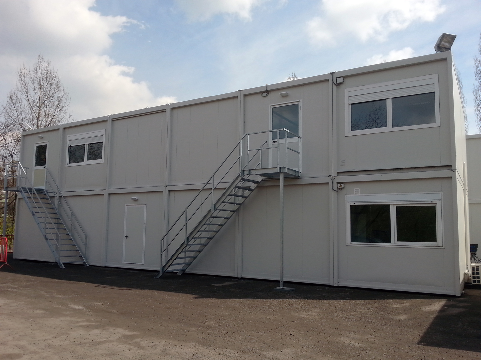 Bureaux préfabriqués temporaires et adaptables | Algeco Belgique