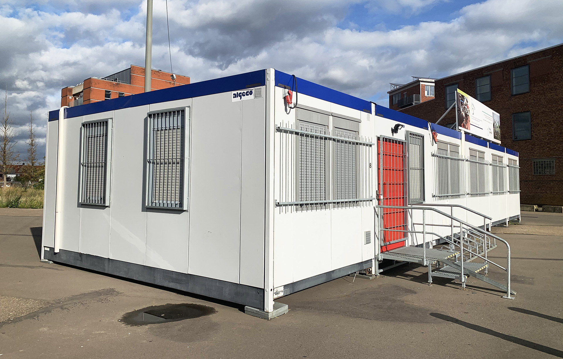 Burglary protection for modular units | Algeco Belgium