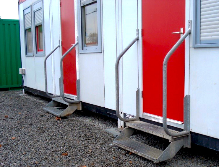 Accès sécurisé à votre bâtiment modulaire | Algeco Belgique